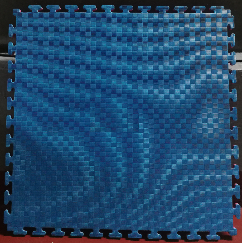 WTF Reversible Rubber Mat 1M x 1M x 1in 2.5cm - SportzTrack